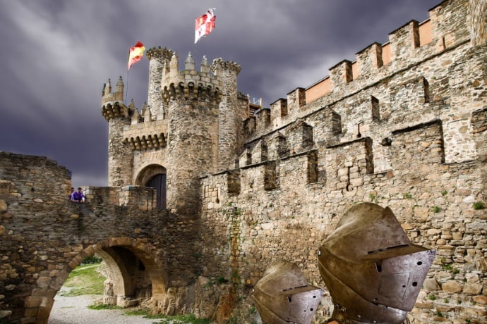 THE MOST BEAUTIFUL CASTLES IN SPAIN