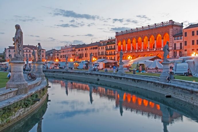 THE MAGIC OF VENETO: A TALE OF ROMANCE AND ADVENTURE
